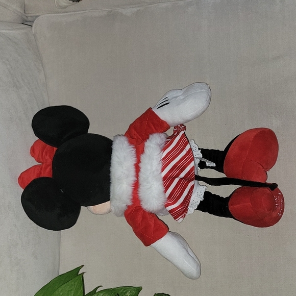 Disney | Toys | Minnie Mouse Disney Store 20 Plush Toy 18 Tall | Poshmark